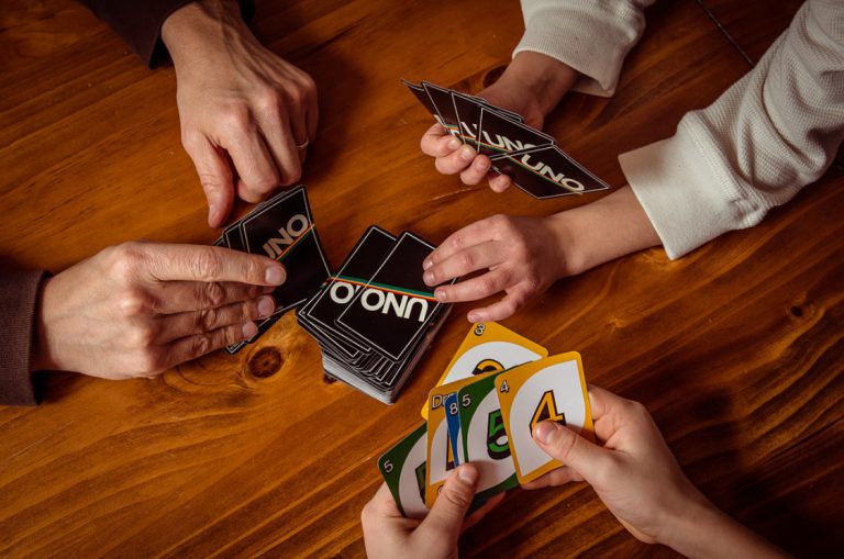 Uno Rules: Learn How to Play Like a Pro - Play Party Game
