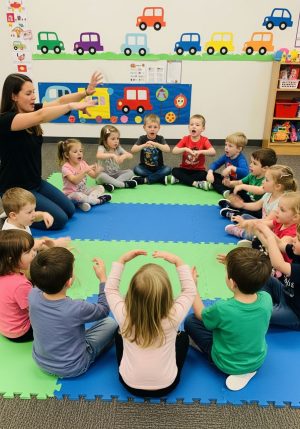 27 Circle Time Ideas for Toddlers & Preschool That Work
