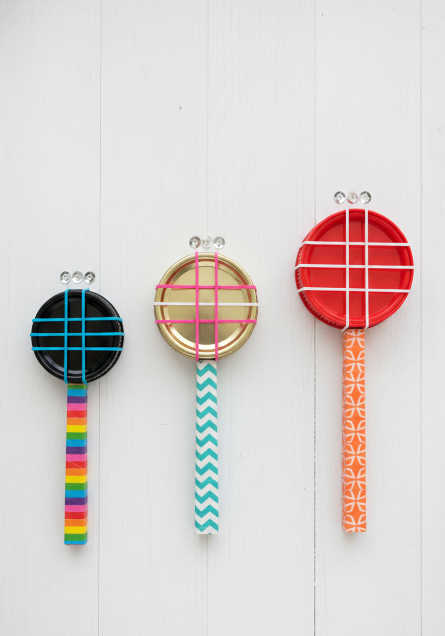 How to Make Mini Lid Banjos in 10 Minutes | Easy DIY Craft
