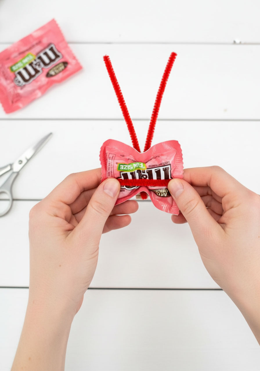 Valentine Candy Love Bugs Craft: 5-Minute Butterfly Treats